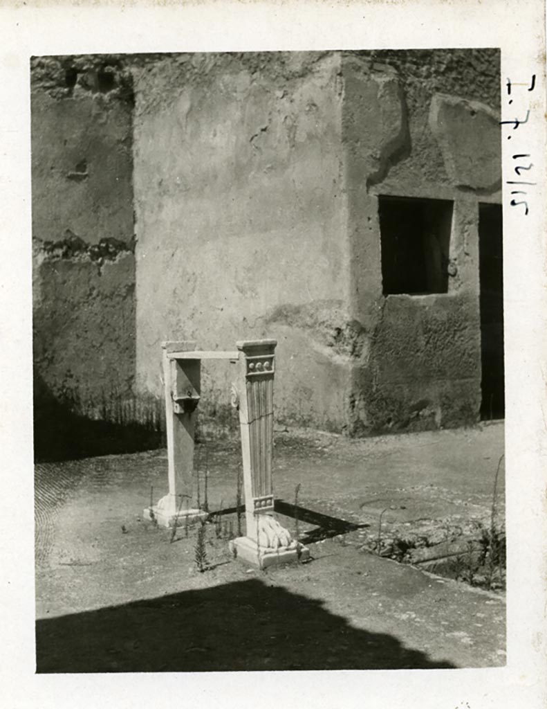 .7.11 Pompeii. Pre-1937-39. Looking north-west across atrium towards ...
